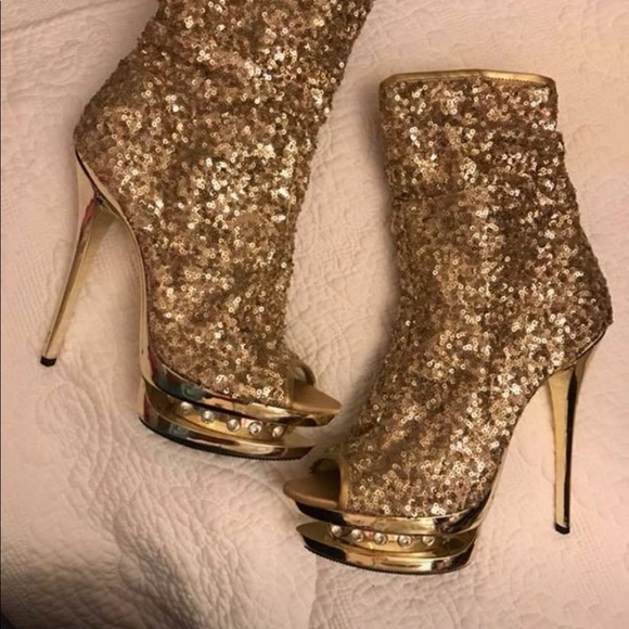 Shoes | Gold Platform Shoe | Poshmark